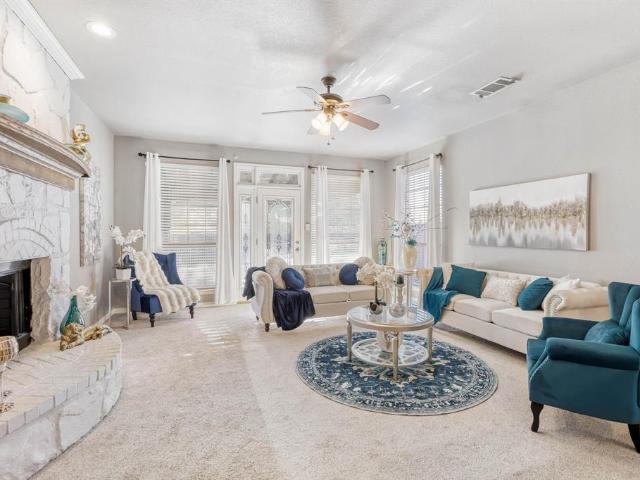 2220 Crestridge Drive