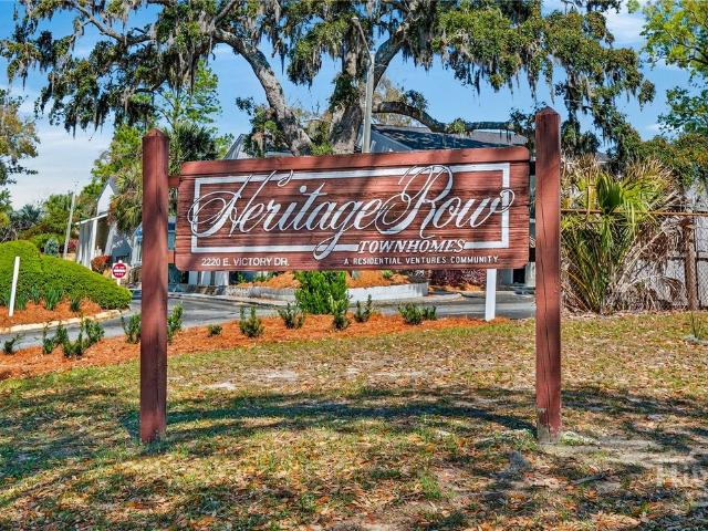 2220 E Victory Drive 12