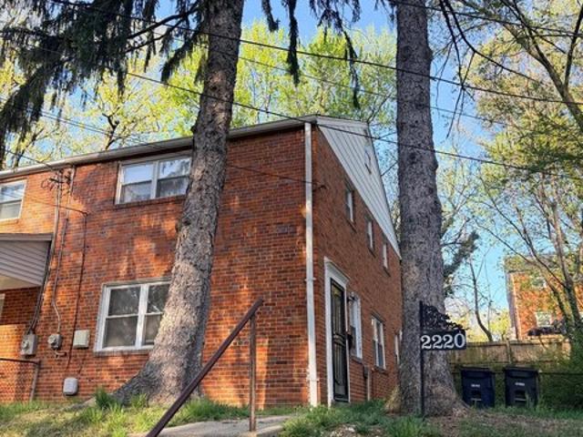 2220 Gaylord Dr, Suitland, MD 20746