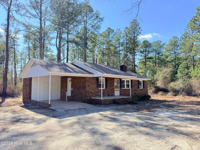 2220 Highway 211, Eagle Springs, NC 27242 | MLS #100557