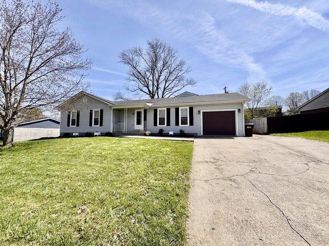 2220 Redbud Ln, Paris, KY 40361