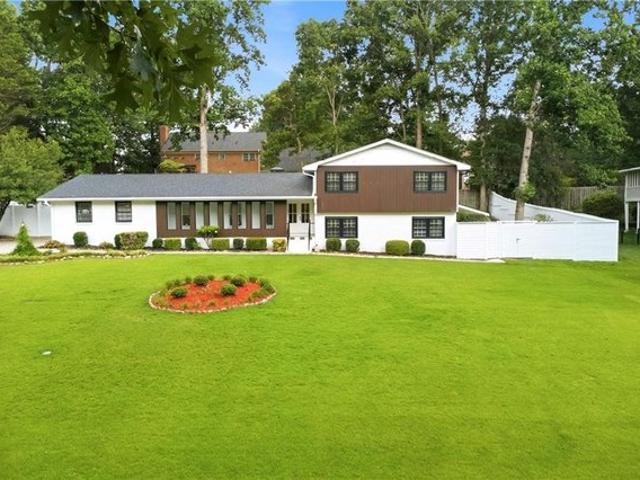 2220 Spring Mill Cv, Atlanta, GA 30338