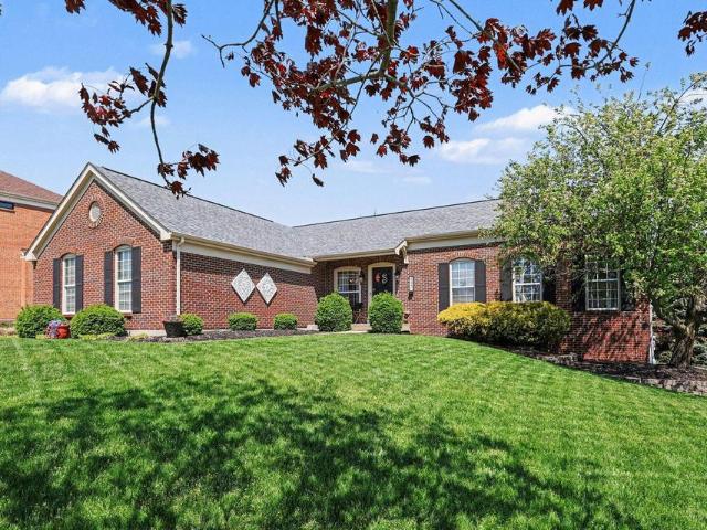 2220 Treetop Lane