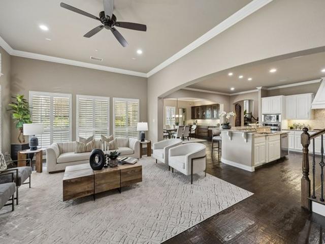 2220 Trophy Club Dr, Trophy Club, TX 76262