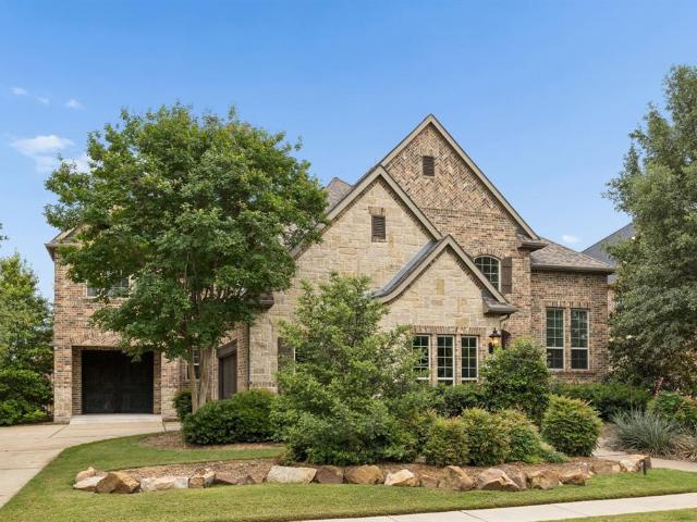 2220 Trophy Club Drive