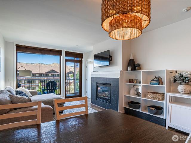 2220 W Woodin Avenue # 205