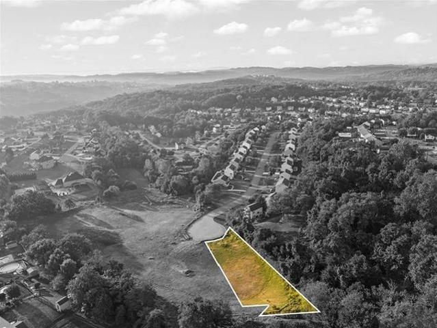 2220 Watchfield Dr, South Park, PA 15129