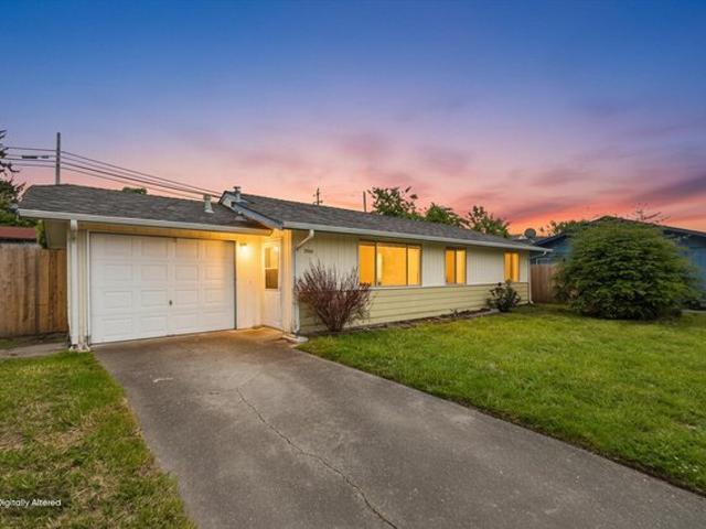 2220 Wisteria Way, Arcata, CA 95521