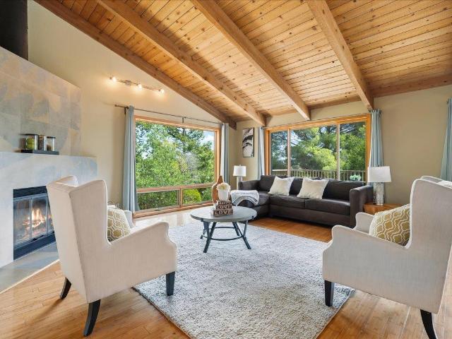 22213 Quinterno Court