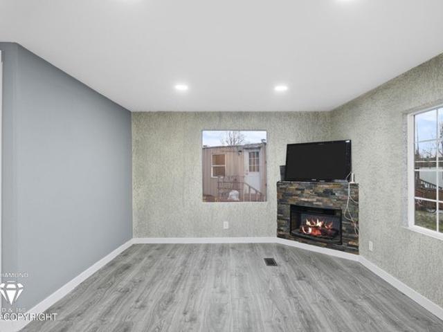 2221 Muldoon Rd Spc 524, Anchorage, AK 99504