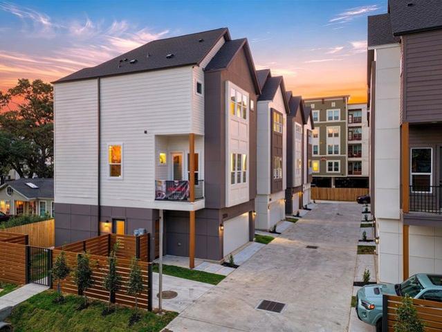 2221 Marnel Rd Unit C, Houston, TX 77055