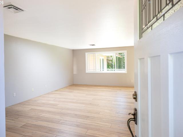 2221 NW 11TH ST