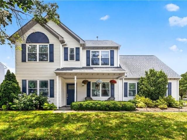 2221 Agecroft Rd, Virginia Beach, VA 23454