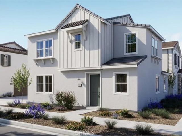 2221 Aneto Way, Santa Paula, CA 93060