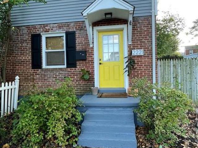 2221 Arlington Terrace