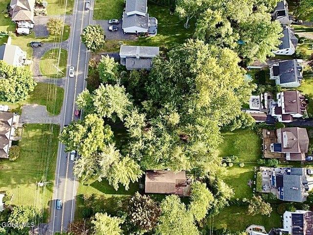 2221 Balltown Rd, Niskayuna, NY 12309