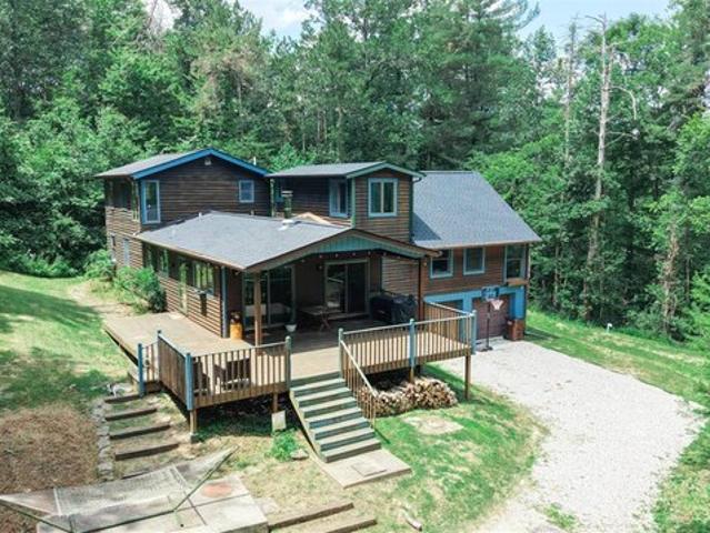 2221 Blue Creek Rd, Brookville, IN 47012