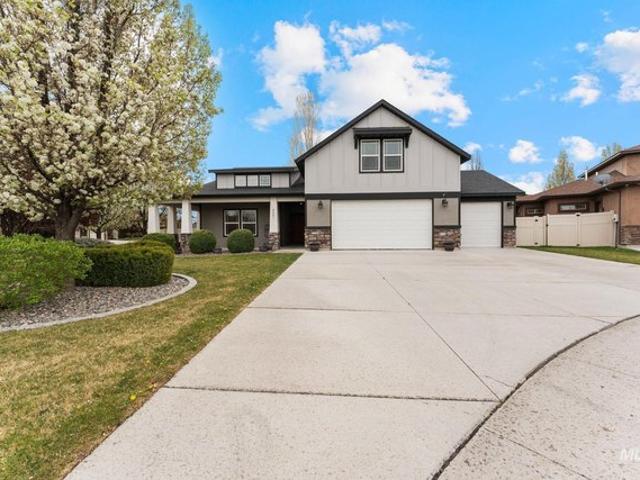 2221 Canyon Trail Way, Twin Falls, ID 83301