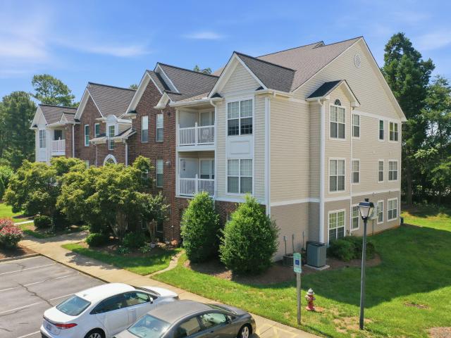 2221 Delaney Drive # 112