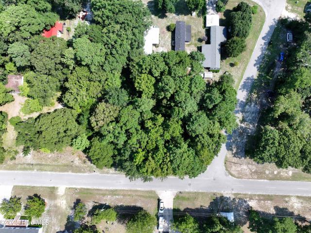 2221 Forest Drive SW