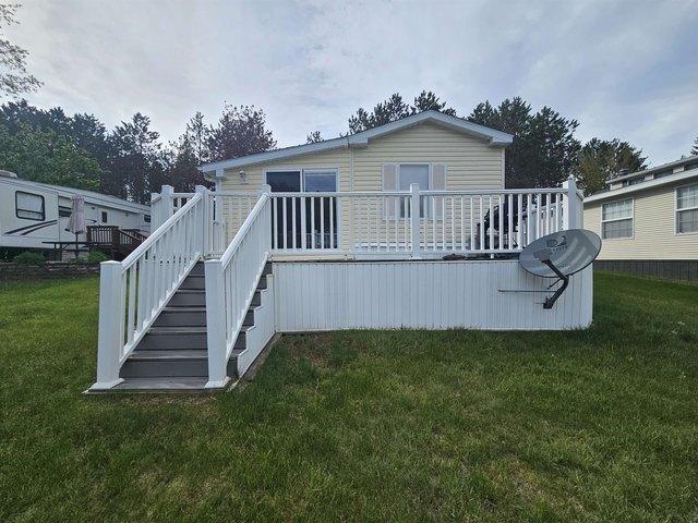 2221 Grass Lake Ave, Lake, MI 48632
