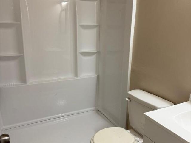 2221 Leo 2 Bedroom Apartment for Rent at 2221 Leo Dr, Auburndale, FL 33823