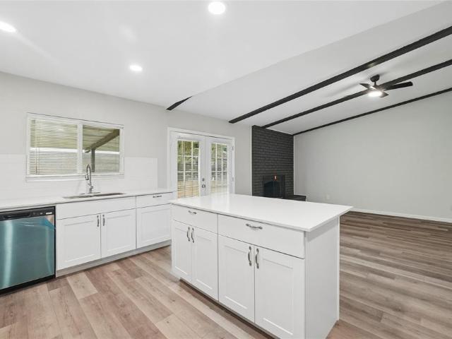 2221 Pennington drive