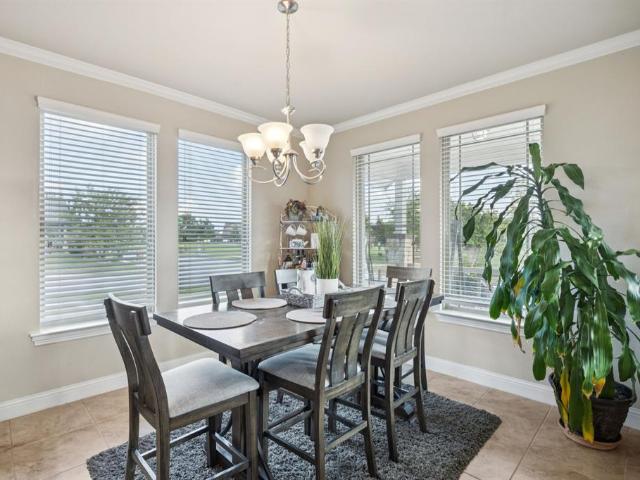 2221 Petunia Lane