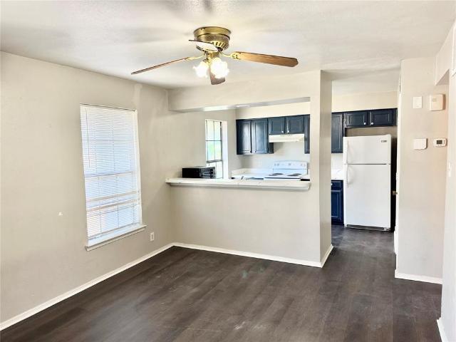 2221 Stella Street # 1