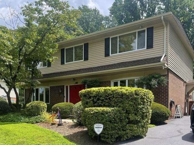 2221 Sugarcone Rd, Baltimore, MD 21209