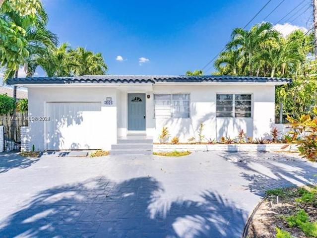 2221 SW 13th St, Miami, FL 33145