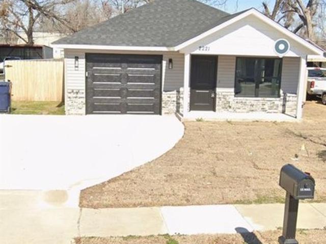 2221 SW 24th St, Oklahoma City, OK 73108