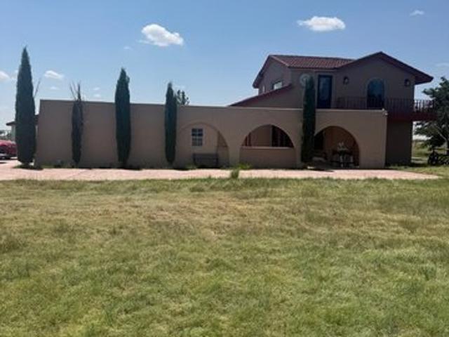 2221 W Avenue R, Lovington, NM 88260