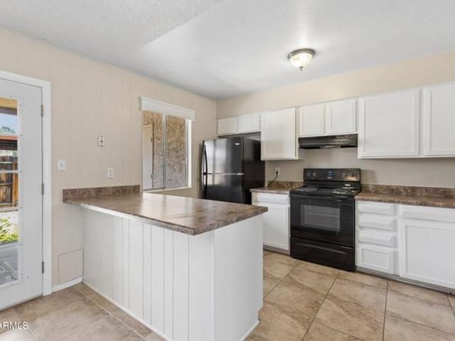 2221 W Farmdale Ave Unit 25, Mesa, AZ 85202