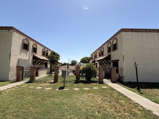 2221 W Turney Ave Apt C, Phoenix, AZ 85015
