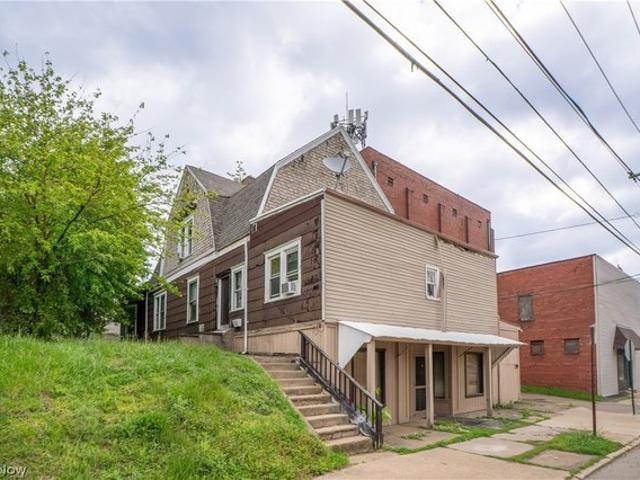 2221 6th St SW, Canton, OH 44706