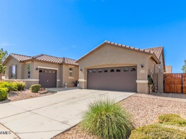 22220 e desert hills court