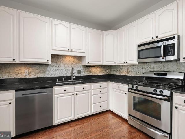 2222 Merion Pond # 56
