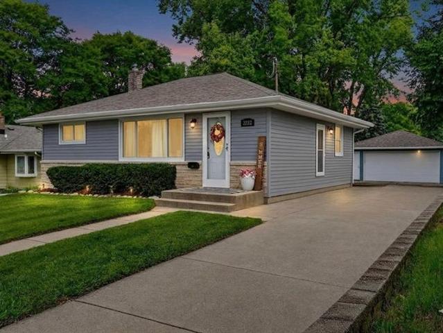 2222 Norton Ave, Waukesha, WI 53188