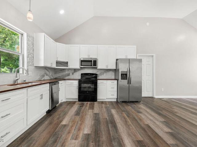 2222 Bales Road