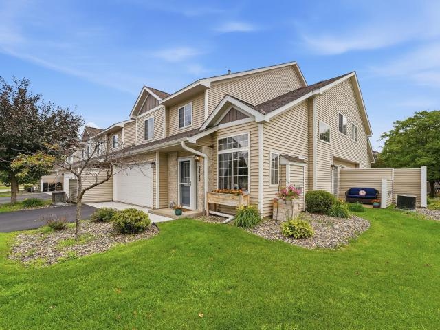 2222 Boulder Point