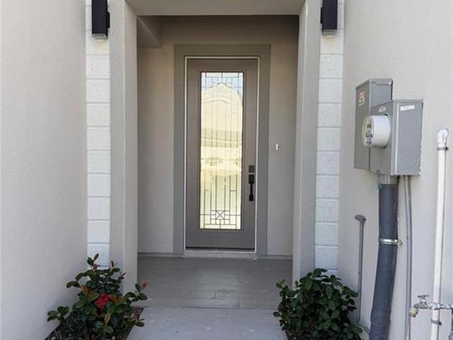 2222 Corales Street