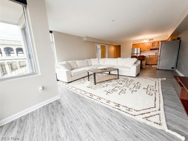 2222 Detroit Avenue 409