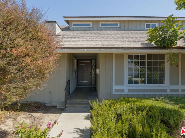 2222 El Baile Place