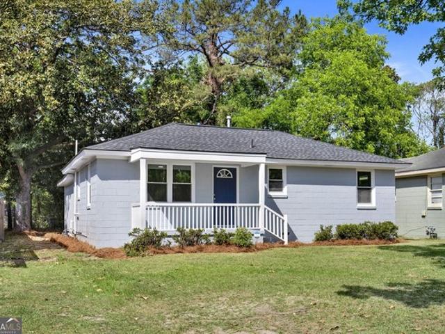 2222 Hanson St, Savannah, GA 31404