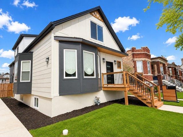 2222 Highland Ave, Berwyn, IL 60402