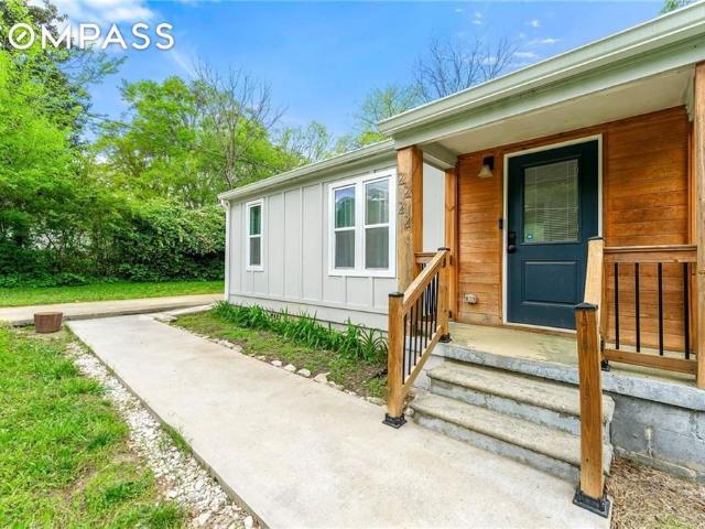 2222 Penelope St NW, Atlanta, GA