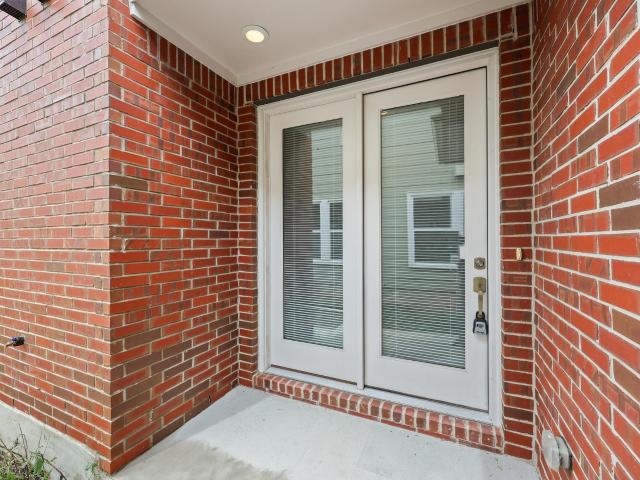 2222 Simond Ave # E