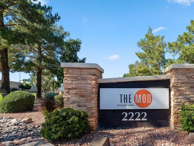 2222 W Beardsley Rd, Phoenix, AZ 85027