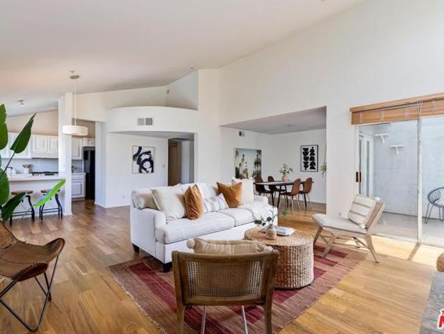 2222 5Th St 303, Santa Monica, CA